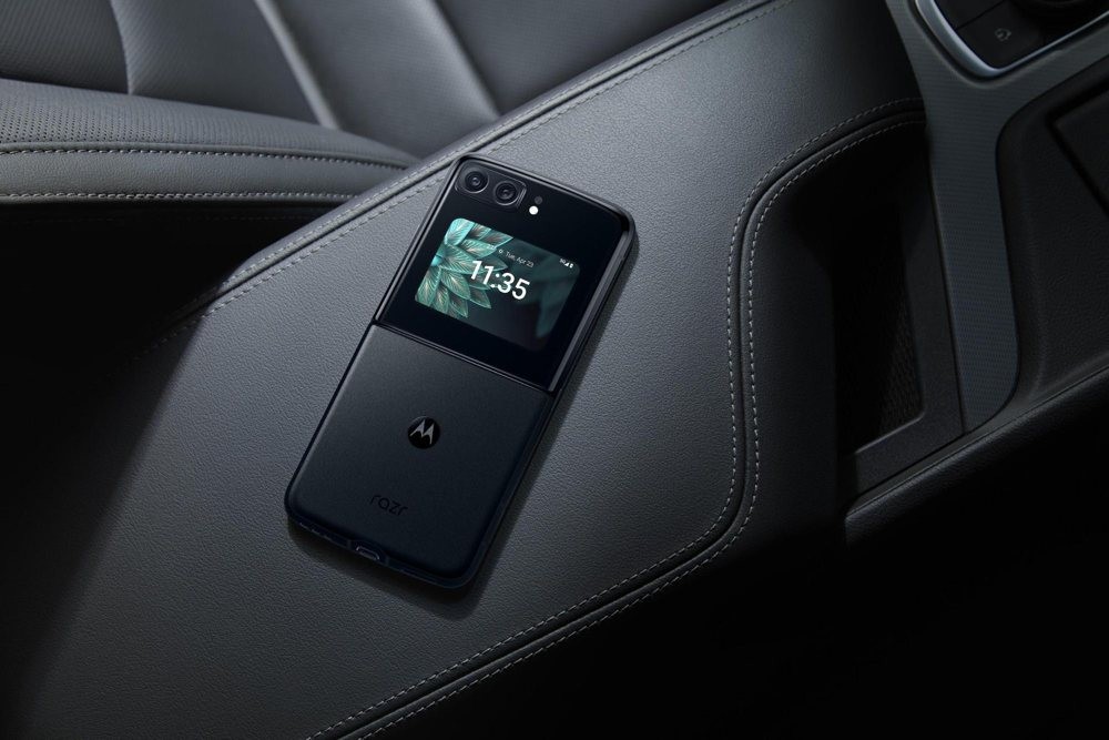motorola razr 2022: Ξεδιπλώστε απεριόριστες δυνατότητες – nowmag.gr